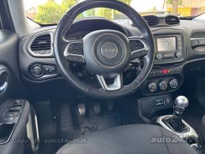 Black Jeep Renegade 2015 in Paide, with an engine capacity of 1.40 L and mileage of 128 thousand km for 7390 €, photo 12 on AUTOMOTO.COM.LV