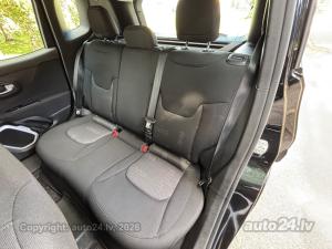 Black Jeep Renegade 2015 in Paide, with an engine capacity of 1.40 L and mileage of 128 thousand km for 7390 €, photo 15 on AUTOMOTO.COM.LV