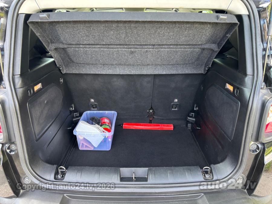 Black Jeep Renegade 2015 in Paide, with an engine capacity of 1.40 L and mileage of 128 thousand km for 7390 €, photo 23 on AUTOMOTO.COM.LV
