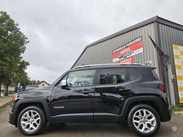 Black Jeep Renegade 2016 in Siauliai, with an engine capacity of 1.60 L and mileage of 252 thousand km for 7450 €, photo 7 on AUTOMOTO.COM.LV