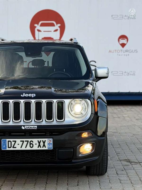 Melns Jeep Renegade 2016 Tauragė, ar dzinēja tilpumu 1.96 L un nobraukumu 180 tūkst. km par 8800 €, foto 7 vietnē AUTOMOTO.COM.LV