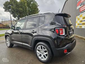 Melns Jeep Renegade 2016 Šauļi, ar dzinēja tilpumu 1.60 L un nobraukumu 252 tūkst. km par 7450 €, foto 6 vietnē AUTOMOTO.COM.LV