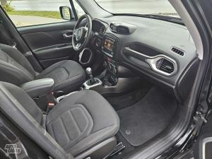Melns Jeep Renegade 2016 Šauļi, ar dzinēja tilpumu 1.60 L un nobraukumu 252 tūkst. km par 7450 €, foto 16 vietnē AUTOMOTO.COM.LV