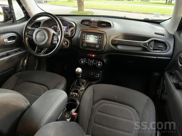 Black Jeep Renegade 2017 in Riga, with an engine capacity of 1.60 L and mileage of 0 thousand km for 8800 €, photo 10 on AUTOMOTO.COM.LV