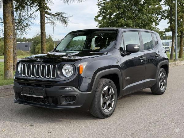 Black Jeep Renegade 2017 in Panevezys, with an engine capacity of 1.60 L and mileage of 220 thousand km for 6500 €, photo 3 on AUTOMOTO.COM.LV