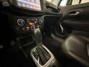 Melns Jeep Renegade 2020 Kauņa, ar dzinēja tilpumu 1.30 L un nobraukumu 37 tūkst. km par 23377 €, foto 18 vietnē AUTOMOTO.COM.LV