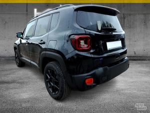 Black Jeep Renegade 2022 in Kaunas, with an engine capacity of 1.30 L and mileage of 19 thousand km for 22398 €, photo 4 on AUTOMOTO.COM.LV