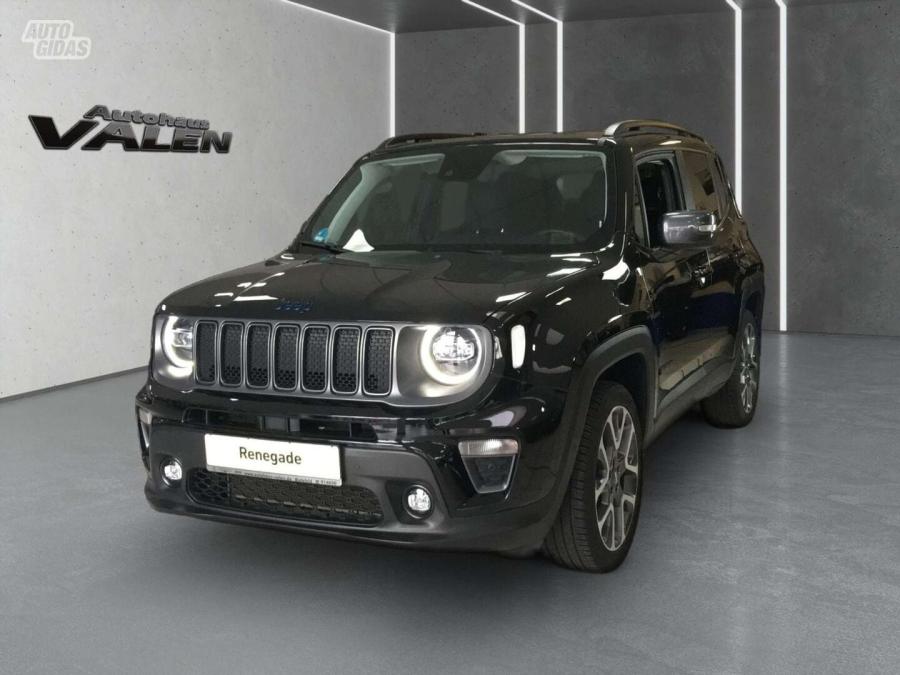 Black Jeep Renegade 2022 in Kaunas, with an engine capacity of 1.30 L and mileage of 21 thousand km for 26507 €, photo 1 on AUTOMOTO.COM.LV