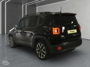 Black Jeep Renegade 2022 in Kaunas, with an engine capacity of 1.30 L and mileage of 21 thousand km for 26507 €, photo 4 on AUTOMOTO.COM.LV