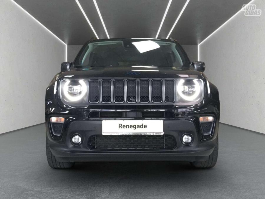 Black Jeep Renegade 2022 in Kaunas, with an engine capacity of 1.30 L and mileage of 21 thousand km for 26507 €, photo 9 on AUTOMOTO.COM.LV