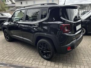 Melns Jeep Renegade 2022 Kauņa, ar dzinēja tilpumu 1.30 L un nobraukumu 24 tūkst. km par 22398 €, foto 3 vietnē AUTOMOTO.COM.LV