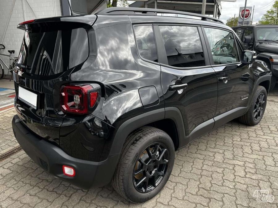Melns Jeep Renegade 2022 Kauņa, ar dzinēja tilpumu 1.30 L un nobraukumu 24 tūkst. km par 22398 €, foto 5 vietnē AUTOMOTO.COM.LV