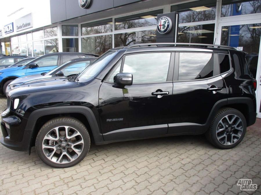 Black Jeep Renegade 2022 in Kaunas, with an engine capacity of 1.30 L and mileage of 28 thousand km for 22398 €, photo 6 on AUTOMOTO.COM.LV