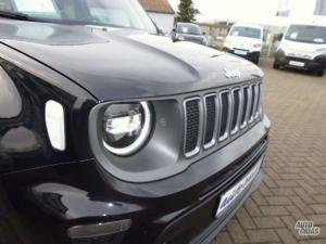 Black Jeep Renegade 2023 in Kaunas, with an engine capacity of 1.50 L and mileage of 15 thousand km for 27972 €, photo 6 on AUTOMOTO.COM.LV
