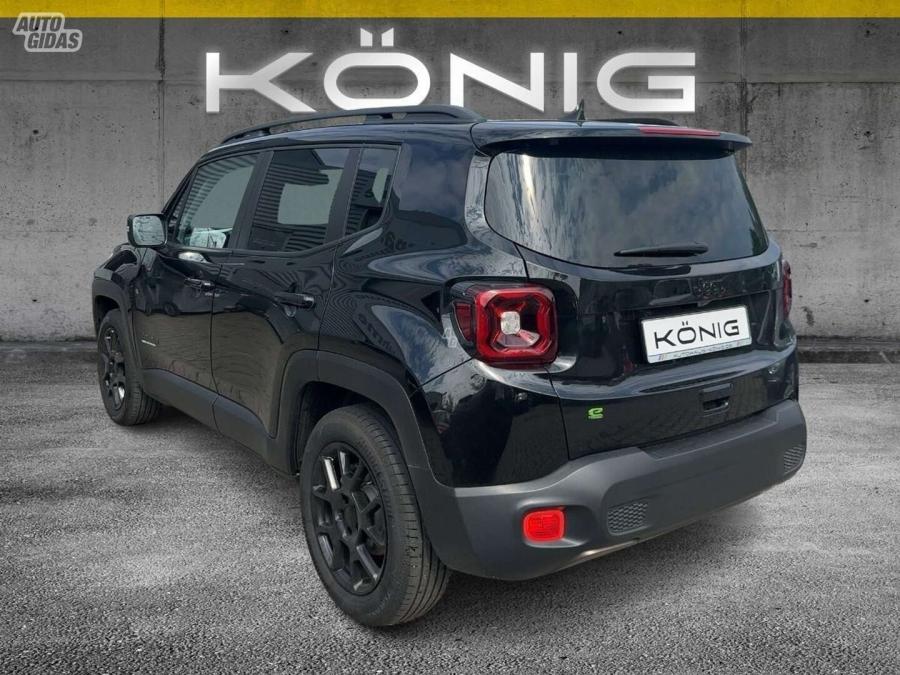 Melns Jeep Renegade 2023 Kauņa, ar dzinēja tilpumu 1.30 L un nobraukumu 20 tūkst. km par 22398 €, foto 4 vietnē AUTOMOTO.COM.LV