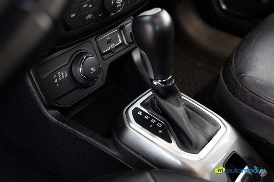 Brūns Jeep Renegade 2019 Viļņa, ar dzinēja tilpumu 1.37 L un nobraukumu 89 tūkst. km par 14990 €, foto 8 vietnē AUTOMOTO.COM.LV