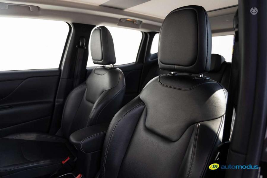 Brūns Jeep Renegade 2019 Viļņa, ar dzinēja tilpumu 1.37 L un nobraukumu 89 tūkst. km par 14990 €, foto 13 vietnē AUTOMOTO.COM.LV