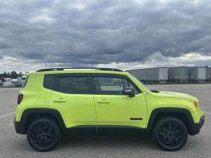 Jeep Renegade 2018 in Vilnius, with an engine capacity of 2.36 L and mileage of 60 thousand km for 12900 €, photo 3 on AUTOMOTO.COM.LV