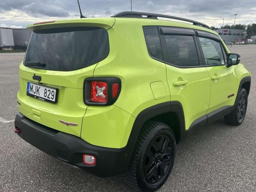Jeep Renegade 2018 in Vilnius, with an engine capacity of 2.36 L and mileage of 60 thousand km for 12900 €, photo 5 on AUTOMOTO.COM.LV