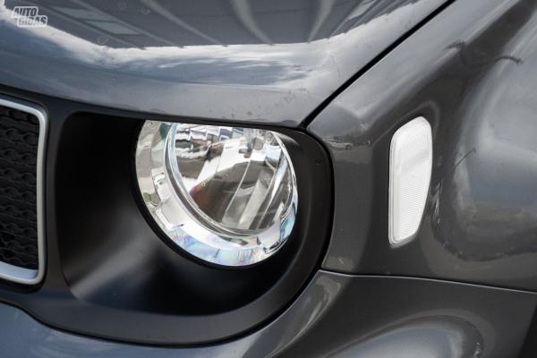 Jeep Renegade 2022 in Vilnius, with an engine capacity of 1.00 L and mileage of 38 thousand km for 12900 €, photo 9 on AUTOMOTO.COM.LV