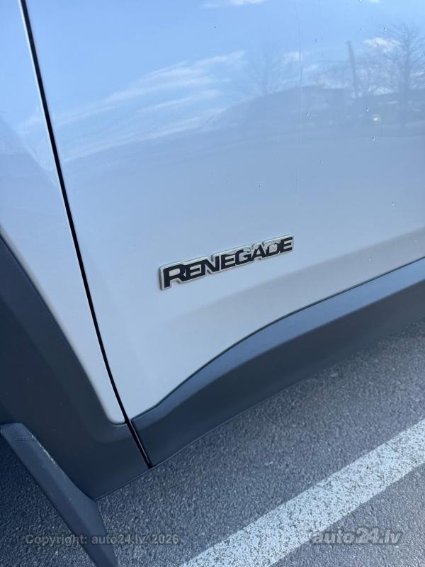 Grey Jeep Renegade 2015 in Tallinn, with an engine capacity of 1.40 L and mileage of 75 thousand km for 10450 €, photo 5 on AUTOMOTO.COM.LV