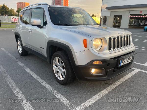 Pelēks Jeep Renegade 2015 Tallina, ar dzinēja tilpumu 2.00 L un nobraukumu 260 tūkst. km par 8999 €, foto 8 vietnē AUTOMOTO.COM.LV