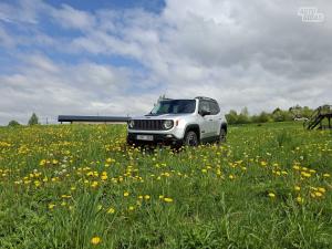 Pelēks Jeep Renegade 2016 Viļņa, ar dzinēja tilpumu 2.40 L un nobraukumu 224 tūkst. km par 6999 €, foto 11 vietnē AUTOMOTO.COM.LV
