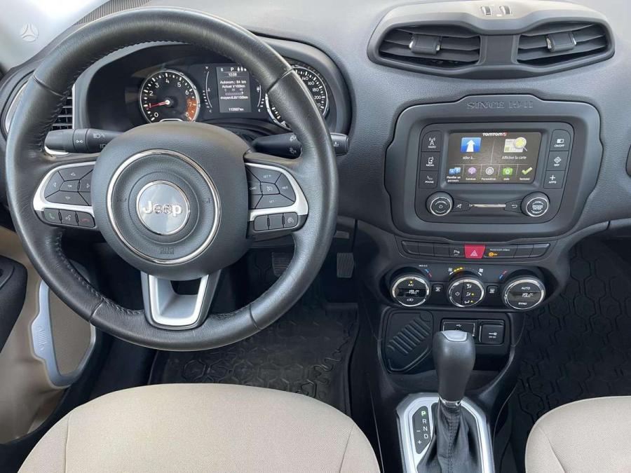 Pelēks Jeep Renegade 2017 Viļņa, ar dzinēja tilpumu 1.37 L un nobraukumu 112 tūkst. km par 8950 €, foto 8 vietnē AUTOMOTO.COM.LV