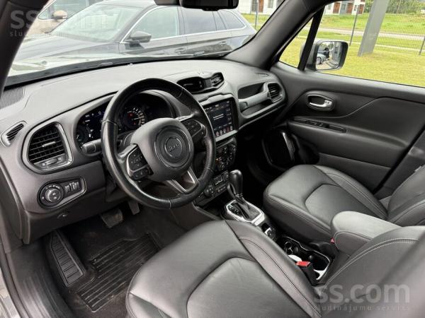 Pelēks Jeep Renegade 2020 Jelgava, ar dzinēja tilpumu 1.40 L un nobraukumu 0 tūkst. km par 14750 €, foto 8 vietnē AUTOMOTO.COM.LV