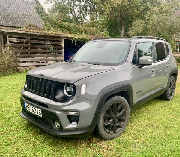 Pelēks Jeep Renegade 2020 Rīga, ar dzinēja tilpumu 1.30 L un nobraukumu 84 tūkst. km par 15300 €, foto 1 vietnē AUTOMOTO.COM.LV