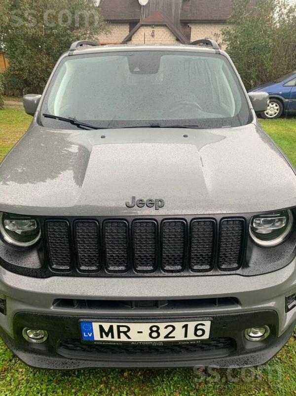 Pelēks Jeep Renegade 2020 Rīga, ar dzinēja tilpumu 1.30 L un nobraukumu 84 tūkst. km par 15300 €, foto 5 vietnē AUTOMOTO.COM.LV