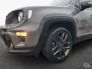 Grey Jeep Renegade 2021 in Kaunas, with an engine capacity of 1.30 L and mileage of 94 thousand km for 22390 €, photo 7 on AUTOMOTO.COM.LV