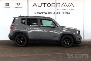 Pelēks Jeep Renegade 2021 Rīga, ar dzinēja tilpumu 1.30 L un nobraukumu 35 tūkst. km par 15490 €, foto 6 vietnē AUTOMOTO.COM.LV