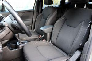 Pelēks Jeep Renegade 2021 Rīga, ar dzinēja tilpumu 1.30 L un nobraukumu 35 tūkst. km par 15490 €, foto 20 vietnē AUTOMOTO.COM.LV