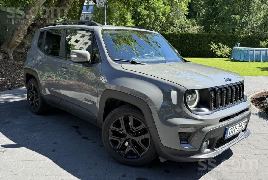 Pelēks Jeep Renegade 2021 Rīga, ar dzinēja tilpumu 1.30 L un nobraukumu 42 tūkst. km par 16750 €, foto 1 vietnē AUTOMOTO.COM.LV