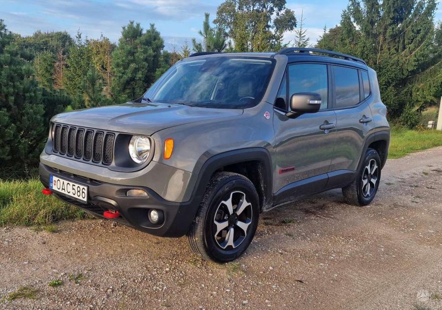 Pelēks Jeep Renegade 2021 Klaipėda, ar dzinēja tilpumu 1.33 L un nobraukumu 103 tūkst. km par 12900 €, foto 1 vietnē AUTOMOTO.COM.LV