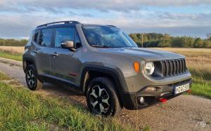 Pelēks Jeep Renegade 2021 Klaipėda, ar dzinēja tilpumu 1.33 L un nobraukumu 103 tūkst. km par 12900 €, foto 6 vietnē AUTOMOTO.COM.LV