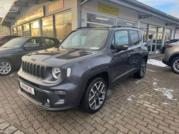 Pelēks Jeep Renegade 2022 Kauņa, ar dzinēja tilpumu 1.30 L un nobraukumu 32 tūkst. km par 24357 €, foto 1 vietnē AUTOMOTO.COM.LV