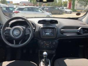 Grey Jeep Renegade 2022 in Kaunas, with an engine capacity of 1.00 L and mileage of 32 thousand km for 22398 €, photo 9 on AUTOMOTO.COM.LV