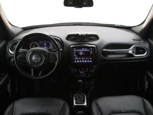 Pelēks Jeep Renegade 2022 Viļņa, ar dzinēja tilpumu 1.30 L un nobraukumu 159 tūkst. km par 16999 €, foto 2 vietnē AUTOMOTO.COM.LV