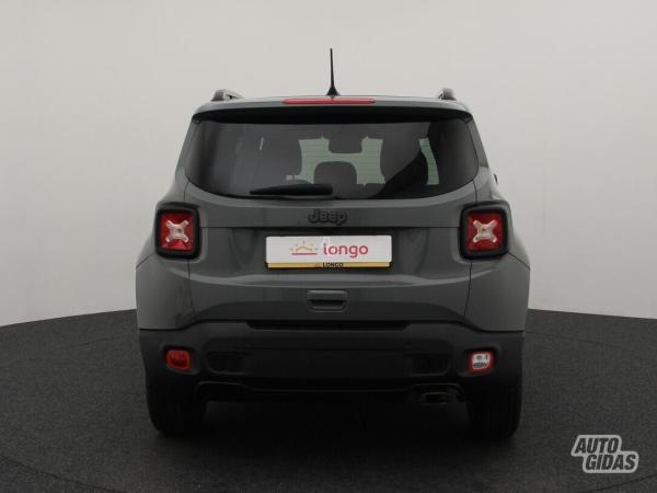 Pelēks Jeep Renegade 2022 Viļņa, ar dzinēja tilpumu 1.30 L un nobraukumu 159 tūkst. km par 16999 €, foto 5 vietnē AUTOMOTO.COM.LV