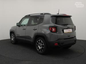 Pelēks Jeep Renegade 2022 Viļņa, ar dzinēja tilpumu 1.30 L un nobraukumu 159 tūkst. km par 16999 €, foto 7 vietnē AUTOMOTO.COM.LV