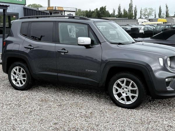 Pelēks Jeep Renegade 2022 Kretinga, ar dzinēja tilpumu 1.33 L un nobraukumu 129 tūkst. km par 14999 €, foto 4 vietnē AUTOMOTO.COM.LV