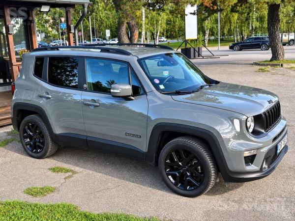 Pelēks Jeep Renegade 2022 Rīga, ar dzinēja tilpumu 1.30 L un nobraukumu 103 tūkst. km par 15800 €, foto 6 vietnē AUTOMOTO.COM.LV