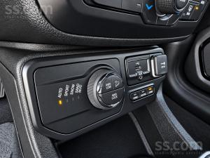 Grey Jeep Renegade 2022 in Riga, with an engine capacity of 1.30 L and mileage of 103 thousand km for 14900 €, photo 24 on AUTOMOTO.COM.LV