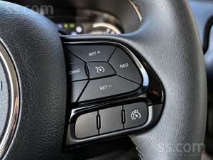 Grey Jeep Renegade 2022 in Riga, with an engine capacity of 1.30 L and mileage of 103 thousand km for 14900 €, photo 29 on AUTOMOTO.COM.LV