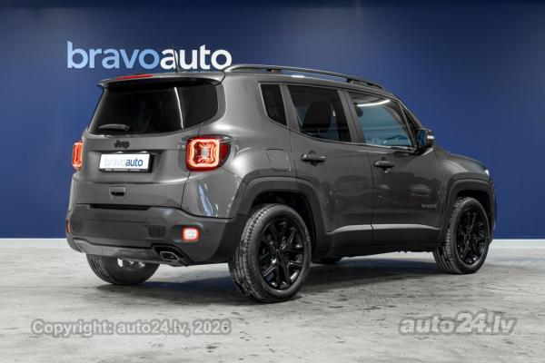 Grey Jeep Renegade 2021 in Tallinn, with an engine capacity of 1.40 L and mileage of 43 thousand km for 17900 €, photo 3 on AUTOMOTO.COM.LV