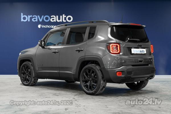 Grey Jeep Renegade 2021 in Tallinn, with an engine capacity of 1.40 L and mileage of 43 thousand km for 17900 €, photo 4 on AUTOMOTO.COM.LV