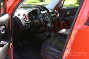 Oranžs Jeep Renegade 2014 Rīga, ar dzinēja tilpumu 2.00 L un nobraukumu 285 tūkst. km par 6790 €, foto 8 vietnē AUTOMOTO.COM.LV