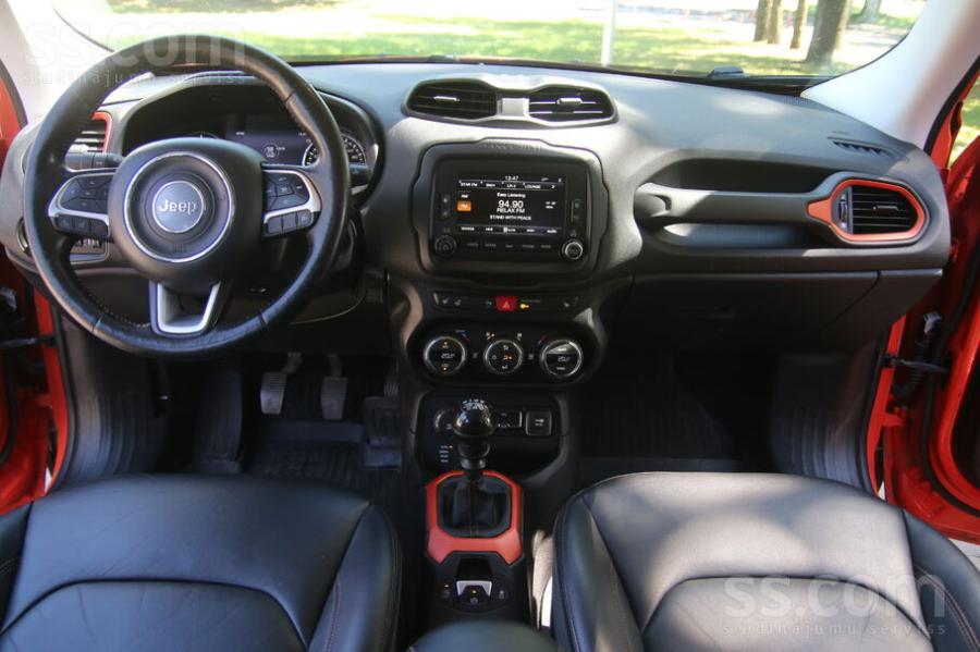 Oranžs Jeep Renegade 2014 Rīga, ar dzinēja tilpumu 2.00 L un nobraukumu 285 tūkst. km par 6790 €, foto 12 vietnē AUTOMOTO.COM.LV